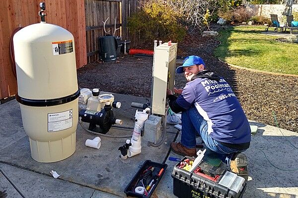 Pool Service & Repair - Folsom & El Dorado Hills - Mike the Poolman